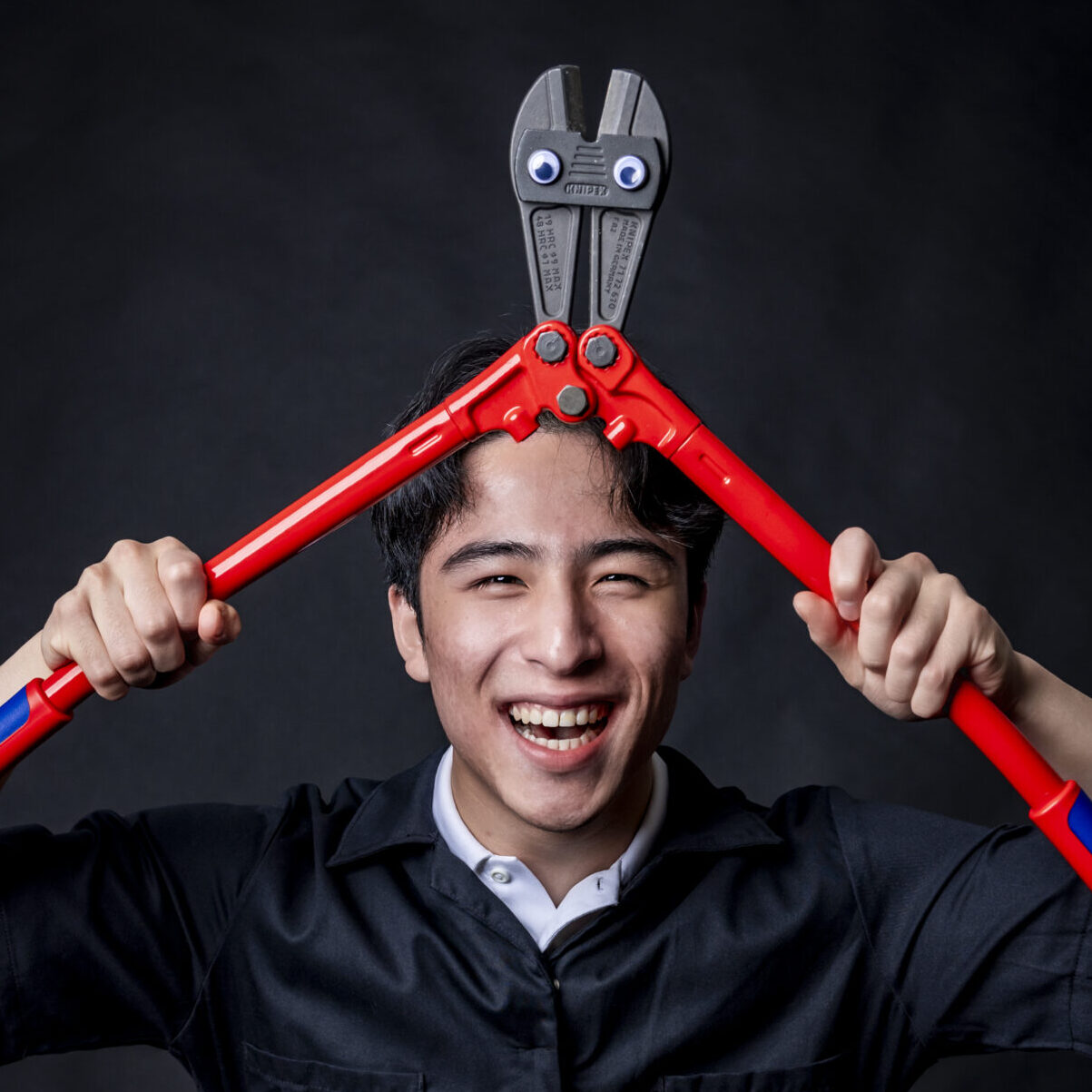 Jay Chen - DESIGN & INNOVATION